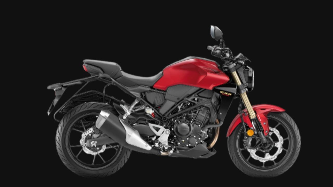 Honda CB300R पर मिल रहा है धमाकेदार ऑफर, ग्राहकों की लगी लंबी कतार